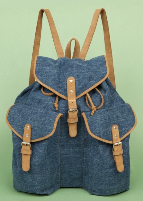 Must Have: HIXSEPT June Backpack | Sidewalk Hustle